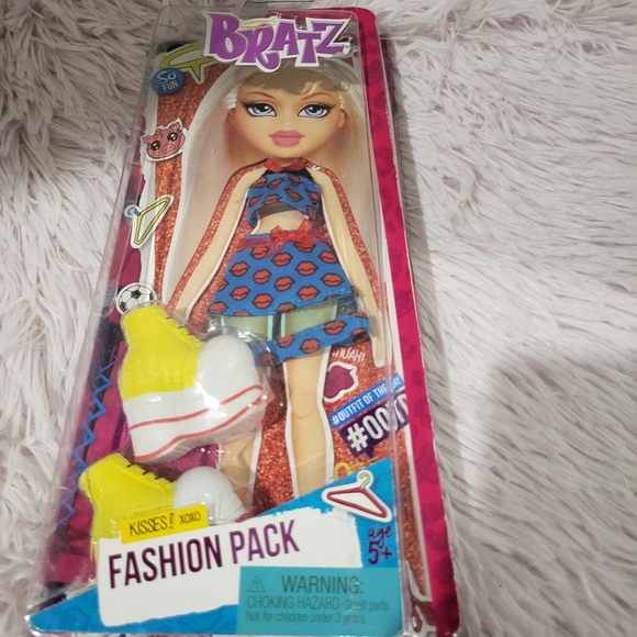 Mga | Toys | Bratz Fashion Pack Doll With Accessories | Poshmark